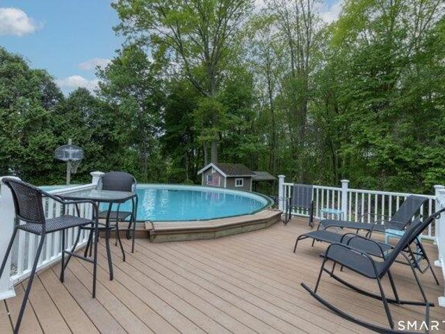 house with 4 bedroom, Hamden CT ES103435211