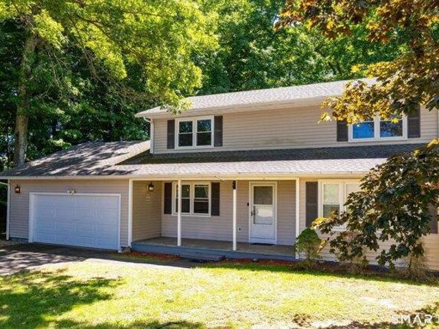 house with 4 bedroom, Hamden CT ES104757267