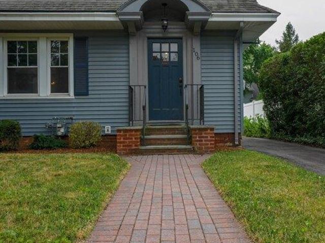 house with 4 bedroom, Hamden CT ES104789548