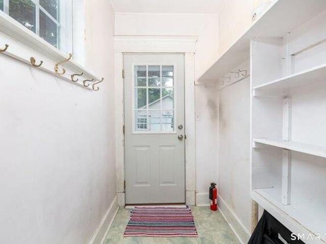 house with 4 bedroom, Hamden CT ES105292745