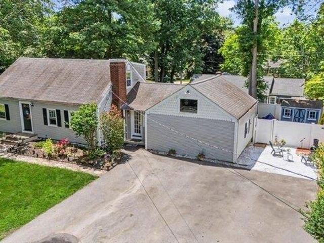 house with 4 bedroom, Hamilton MA DS104008821