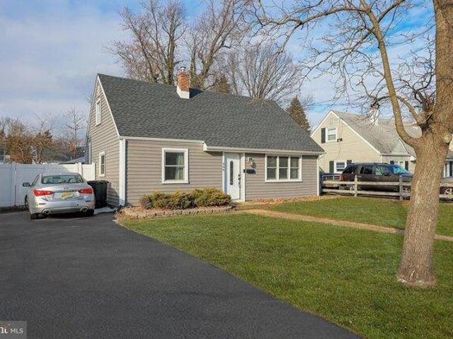 house with 4 bedroom, Hamilton NJ DLS101798816