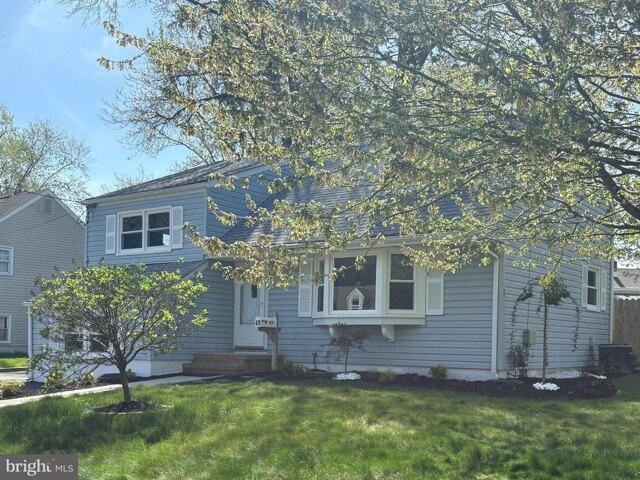 house with 4 bedroom, Hamilton NJ DLS102530324