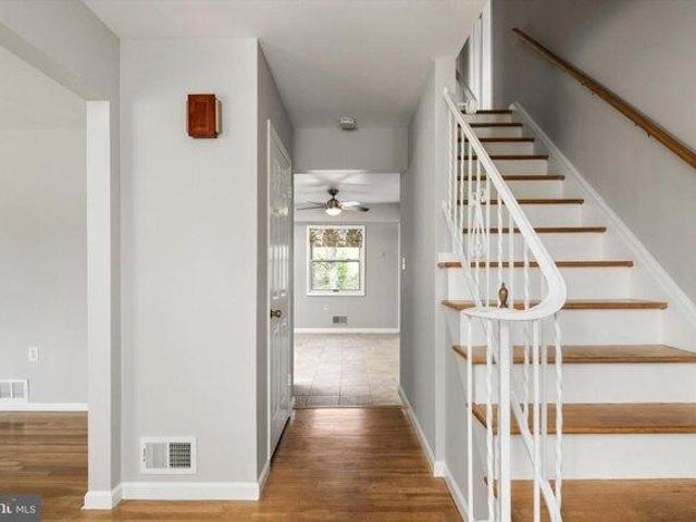 house with 4 bedroom, Hamilton NJ DLS102317279