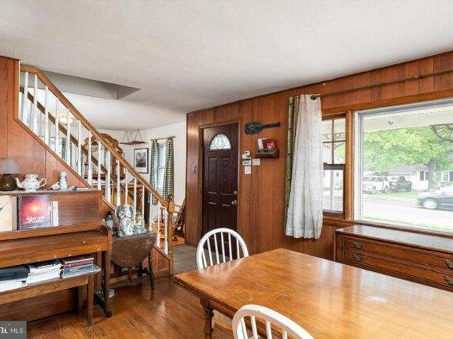 house with 4 bedroom, Hamilton NJ DS102779978