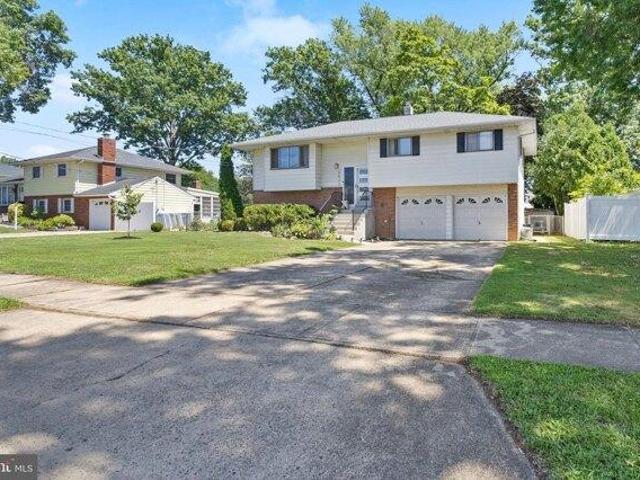 house with 4 bedroom, Hamilton NJ ES104904411