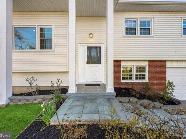 house with 4 bedroom, Hamilton NJ ES105173401