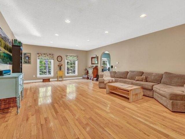 house with 4 bedroom, Hampden ME DS103249097
