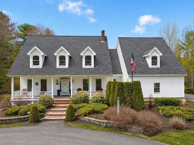 house with 4 bedroom, Hampden ME ES104234149