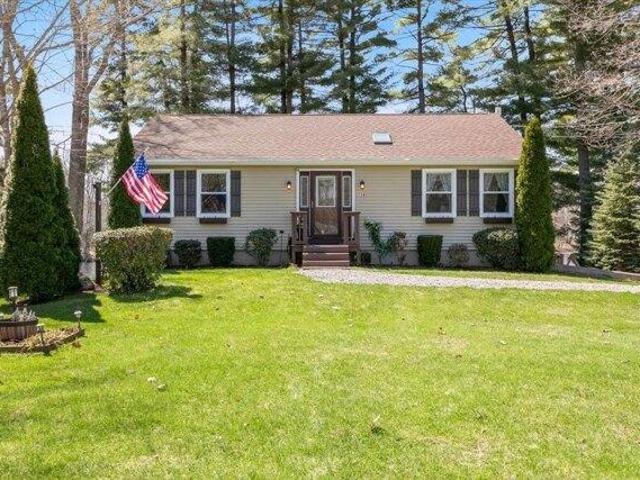 house with 4 bedroom, Hampton NH DLS102475656