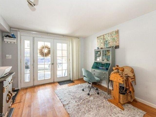 house with 4 bedroom, Hampton NJ DLS101604237