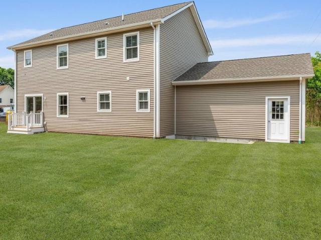 house with 4 bedroom, Hampton Bays NY DS102245811