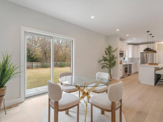 house with 4 bedroom, Hampton Bays NY ES102245807