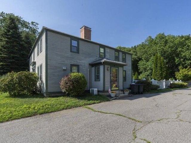 house with 4 bedroom, Hampton Falls NH DS104190942