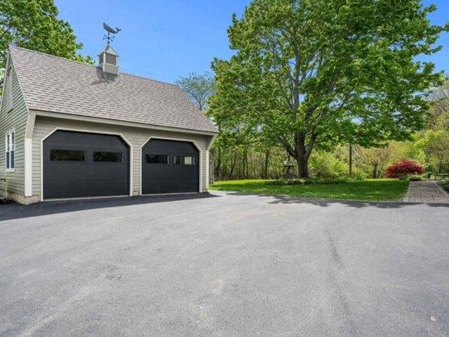 house with 4 bedroom, Hampton Falls NH DS103626327