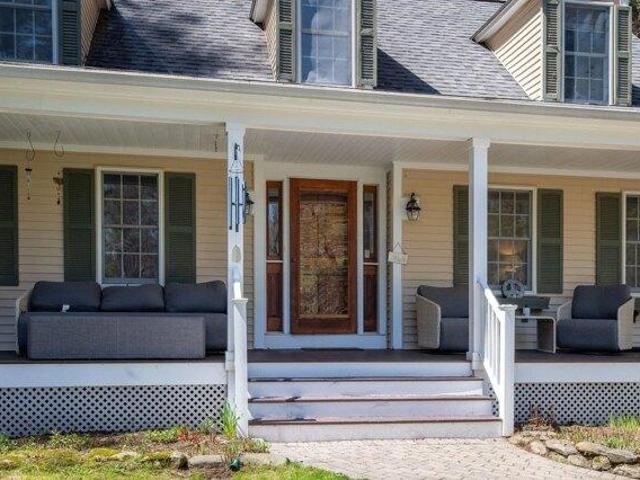 house with 4 bedroom, Hampton Falls NH DS103851531