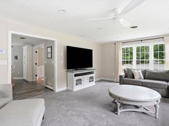 house with 4 bedroom, Hanover MA ES104410803