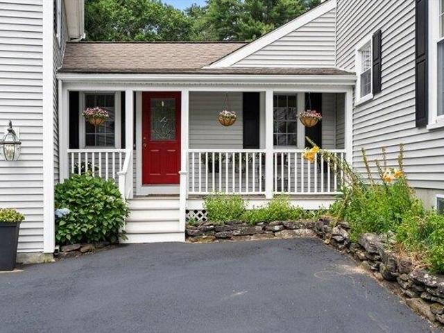 house with 4 bedroom, Hanover MA ES105095161