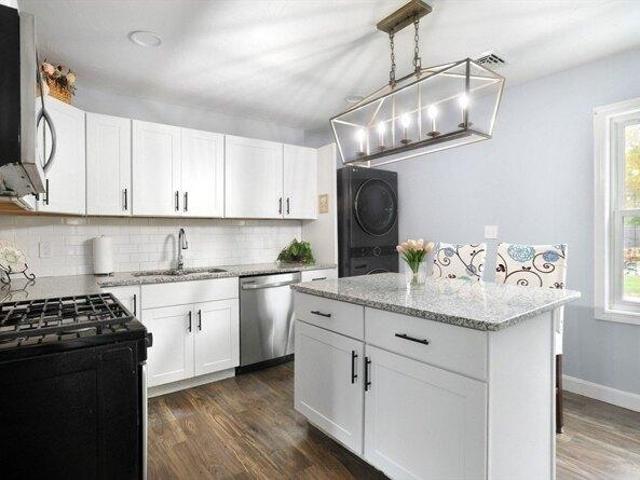 house with 4 bedroom, Hanover MA ES103099484