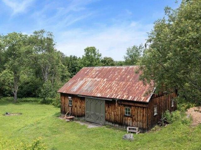 house with 4 bedroom, Hanover NH DS104295583