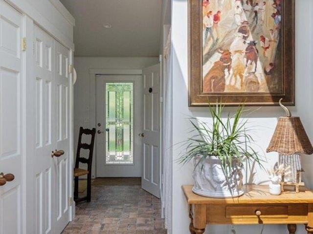 house with 4 bedroom, Hanover NH DS103127659