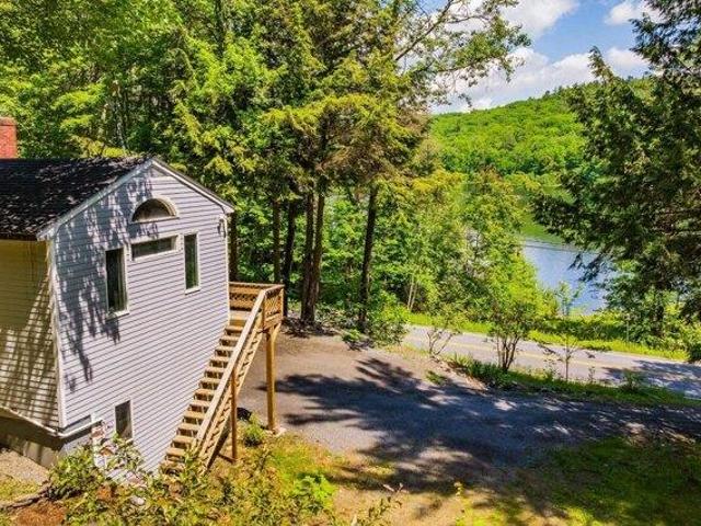 house with 4 bedroom, Hanover NH DS103433693