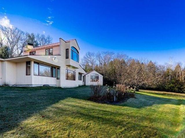 house with 4 bedroom, Hanover NH DS103621251