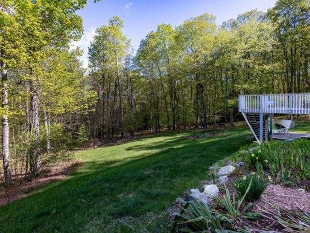 house with 4 bedroom, Hanover NH ES104543021