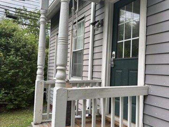 house with 4 bedroom, Hanover NH ES105158585