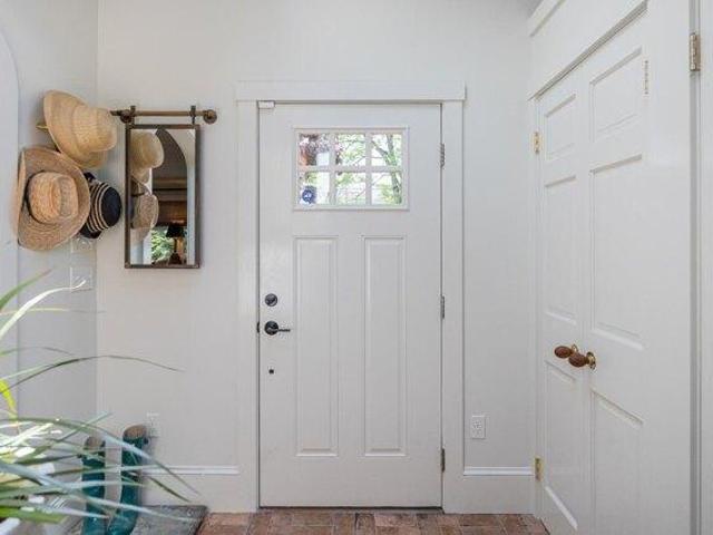 house with 4 bedroom, Hanover NH ES103185038