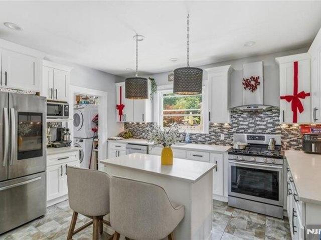 house with 4 bedroom, Hackensack NJ ES105140829
