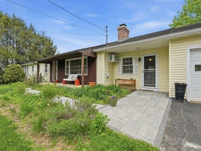 house with 4 bedroom, Hadley MA ES102923116