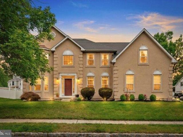 house with 4 bedroom, Hainesport NJ DLS102777012