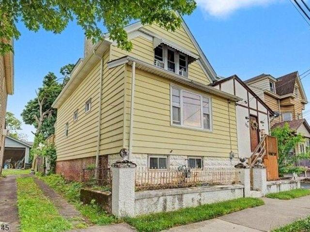 house with 4 bedroom, Haledon NJ DS103666675
