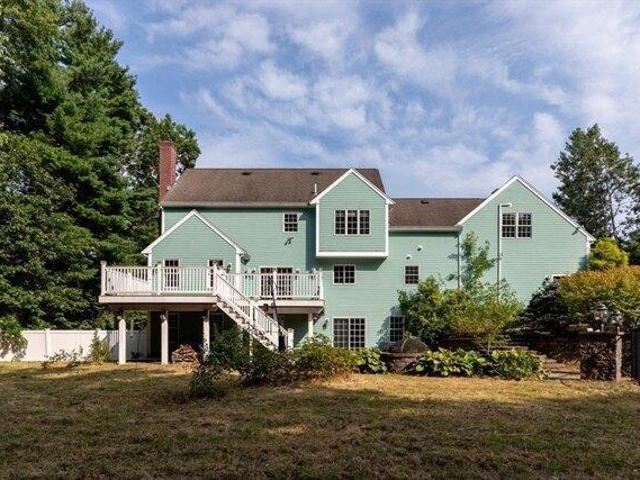 house with 4 bedroom, Halifax MA ES105079753