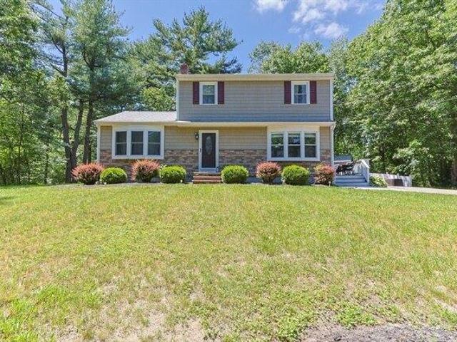 house with 4 bedroom, Halifax MA ES105082872