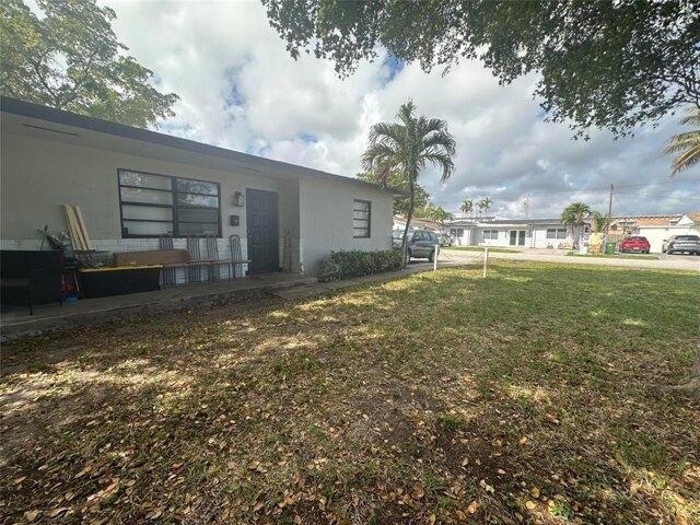 house with 4 bedroom, Hallandale Beach FL DS92368024