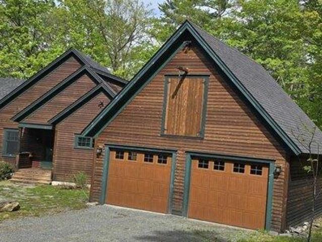 house with 4 bedroom, Hartford VT DLS102725924