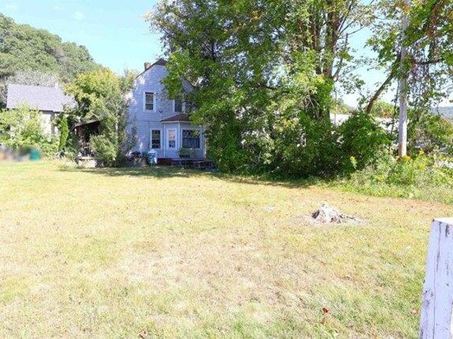 house with 4 bedroom, Hartford VT ES105116725