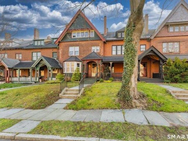 house with 4 bedroom, Hartford CT DLS101897565