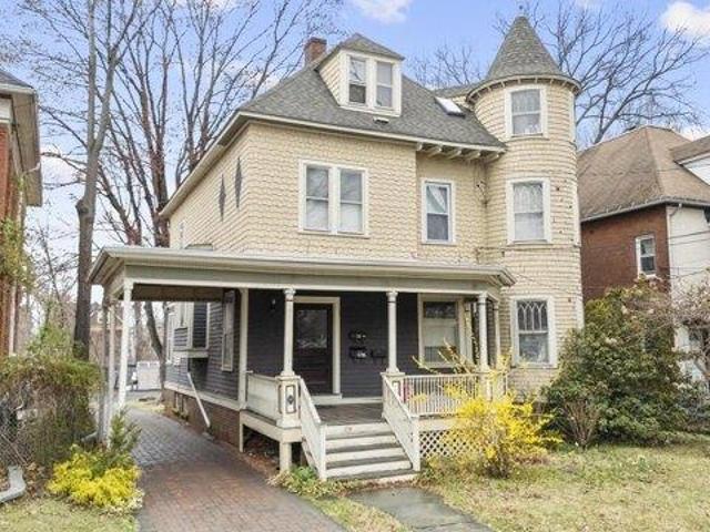 house with 4 bedroom, Hartford CT DS89353183