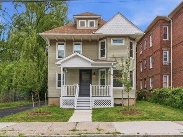 house with 4 bedroom, Hartford CT ES104189311