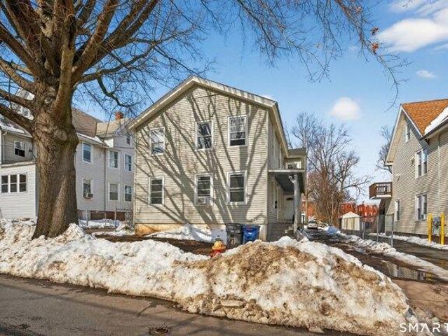 house with 4 bedroom, Hartford CT ES104851601