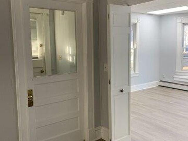 house with 4 bedroom, Hartford CT ES105231773