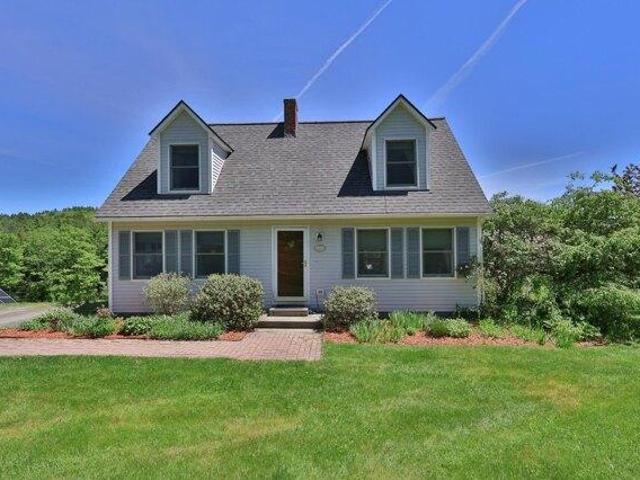 house with 4 bedroom, Hartland VT DS104332258