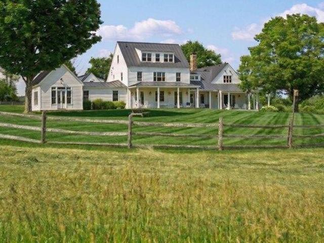 house with 4 bedroom, Hartland VT DS104406098