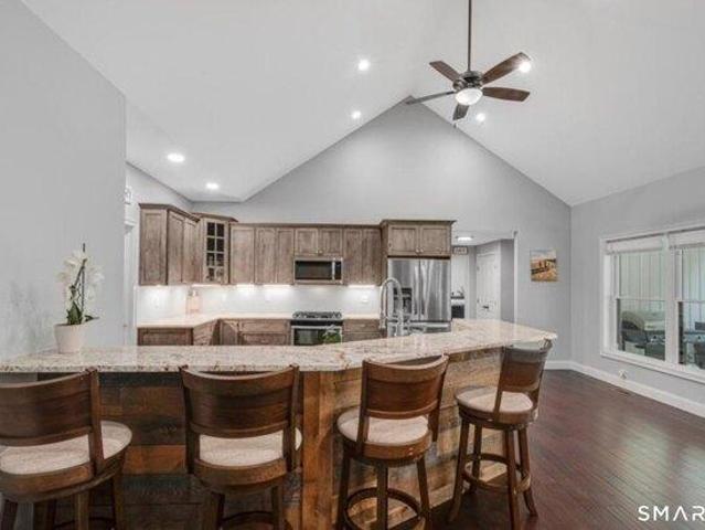 house with 4 bedroom, Harwinton CT ES103188700