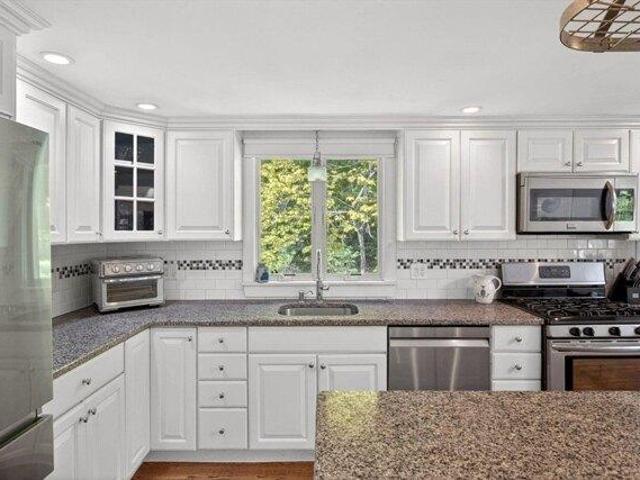 house with 4 bedroom, Harwich MA ES104329300