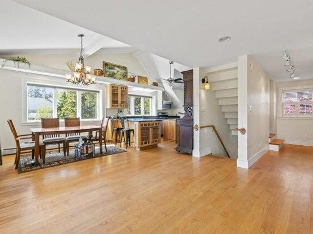 house with 4 bedroom, Harpswell ME ES103222871