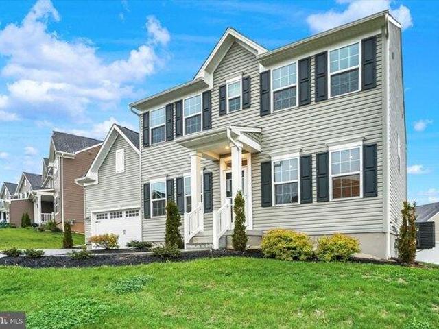 house with 4 bedroom, Harrisburg PA ES104899349
